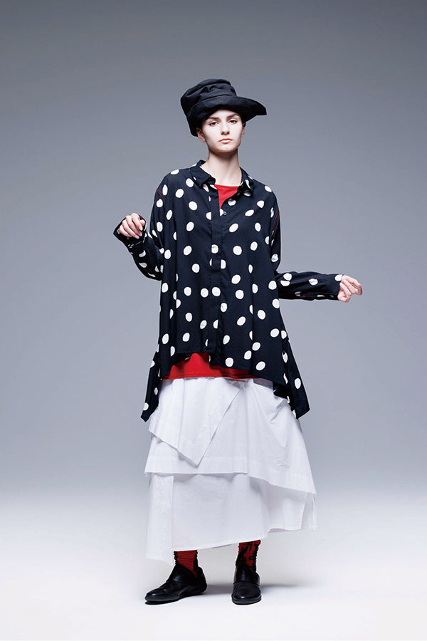 Moyuru White Spot Shirt with Red Stitching Highlights | Aniseed Boutique